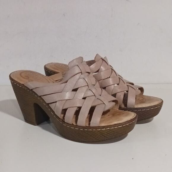 Born | Shoes | Born Gayle Tan Sandals Sz 8 | Poshmark
